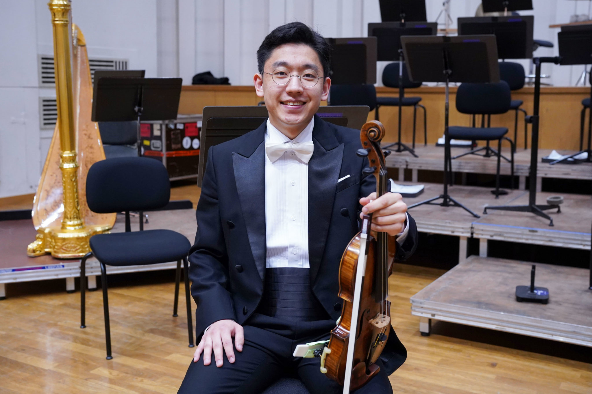 Neuer Geiger im Orchester - NWD-Philharmonie